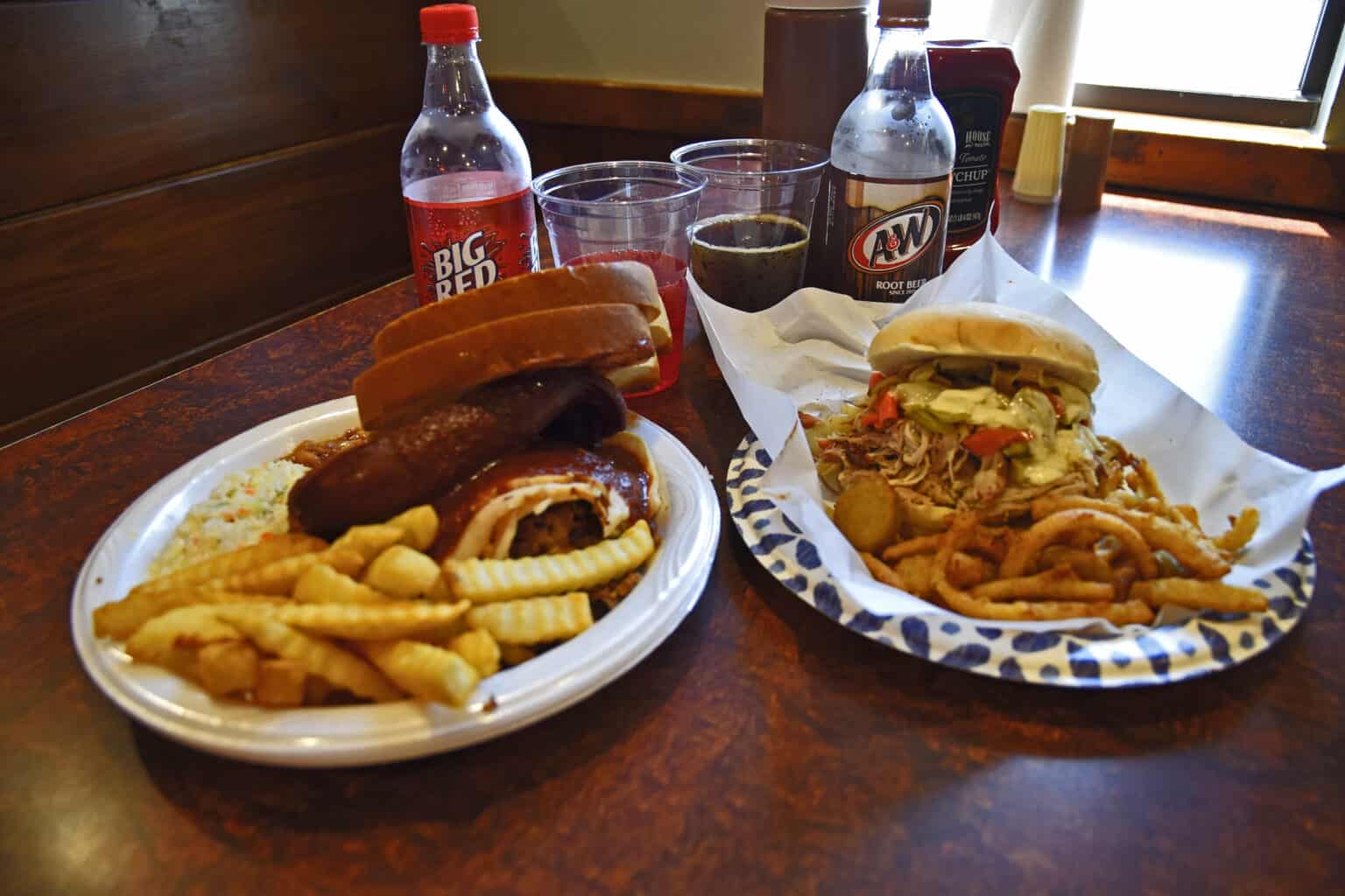 Rosedale Bar-B-Que - Twist On Tradition - Our Changing Life