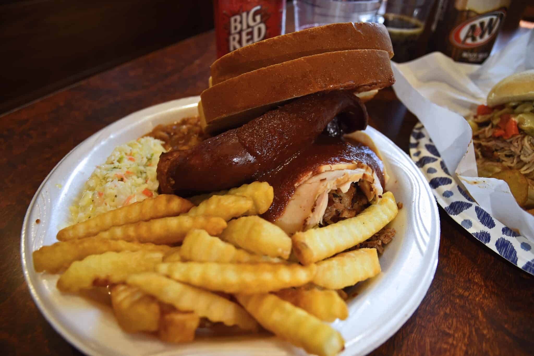 Rosedale Bar-B-Que - Twist On Tradition - Our Changing Life